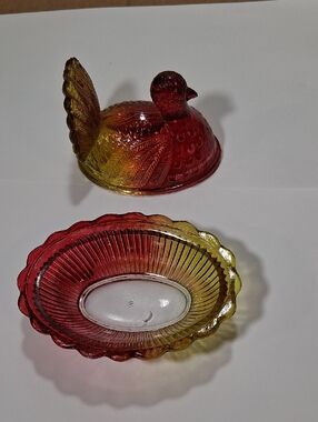 Wall Decor | Vintage Amberina Glass Nesting Robin Nest Bird Four Robin ...